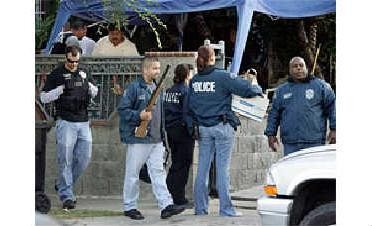 LAPD Conducts Large Sweep Against Avenues Gang – Law Officer