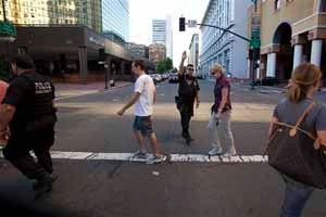 Police Make Do During Power Blackout in Sweltering Southwest, Mexico ...