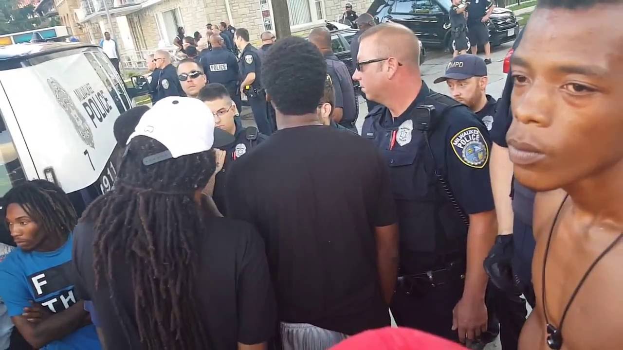 Watch: How The Milwaukee Riots Started – Law Officer