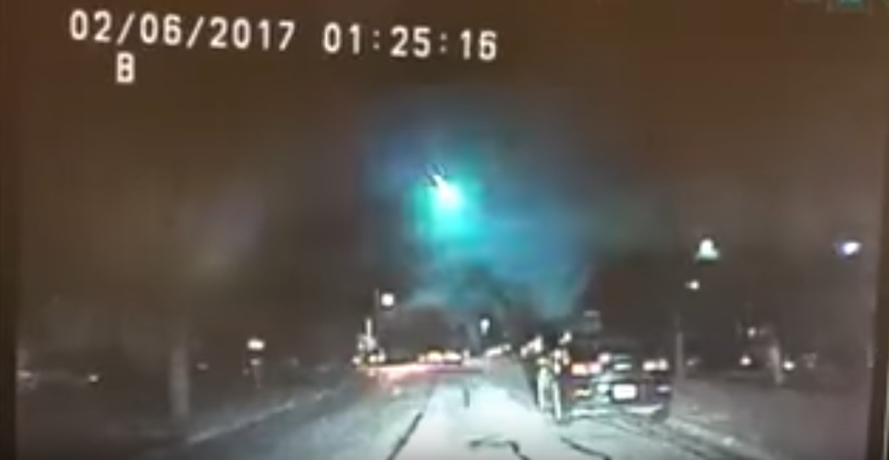 Blazing Fireball In The Sky Caught On Police Video - Law Officer