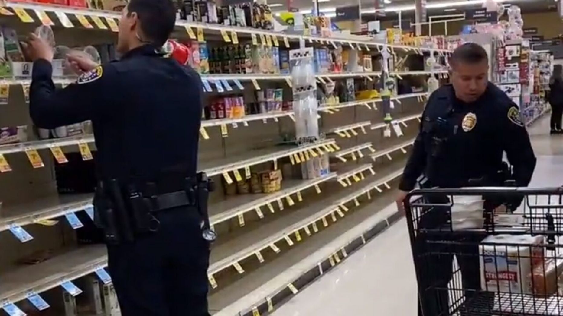 San Diego Police Shop For 95 Year Old Man Quarantined At Home – Law Officer