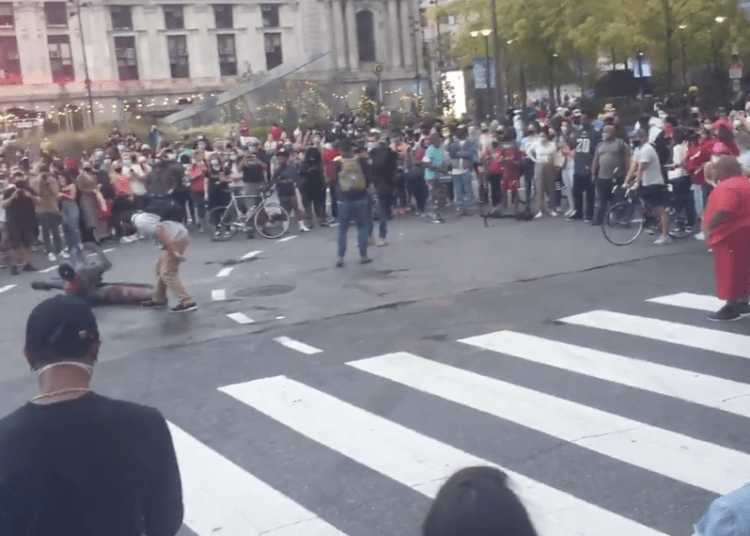 WATCH: Philadelphia demonstrators attack Trump effigy – Law Officer