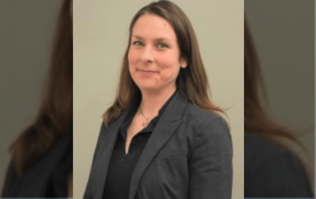 Iowa City councilwoman looks to abolish police – Law Officer