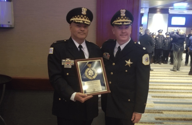 Chicago police commander scorches leadership in retirement letter - Law ...