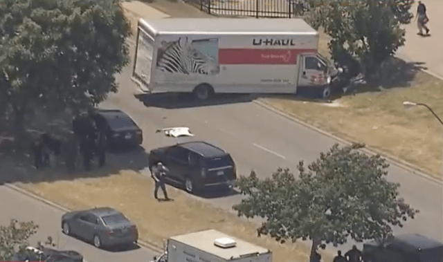 Dallas Police pursuit of stolen U-Haul truck ends in gun battle - Law ...